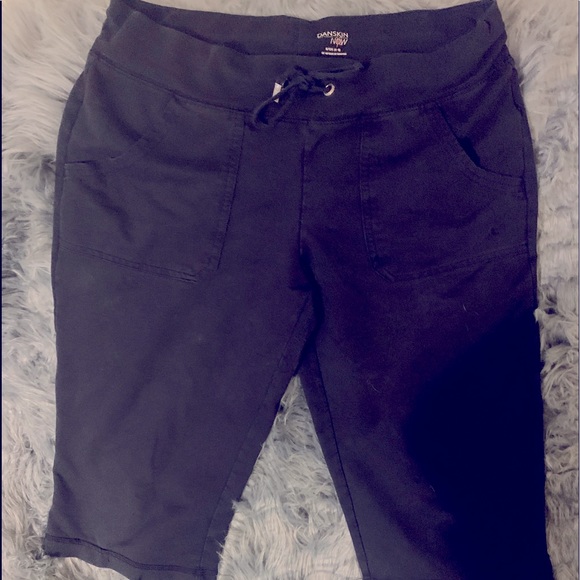 Danskin Now | Pants & Jumpsuits | Danskin Capri Pants | Poshmark